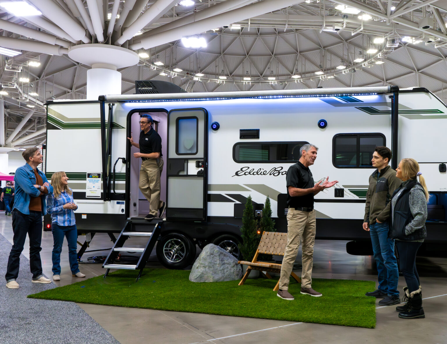 2026 Ultimate RV Show Minneapolis | Camping World